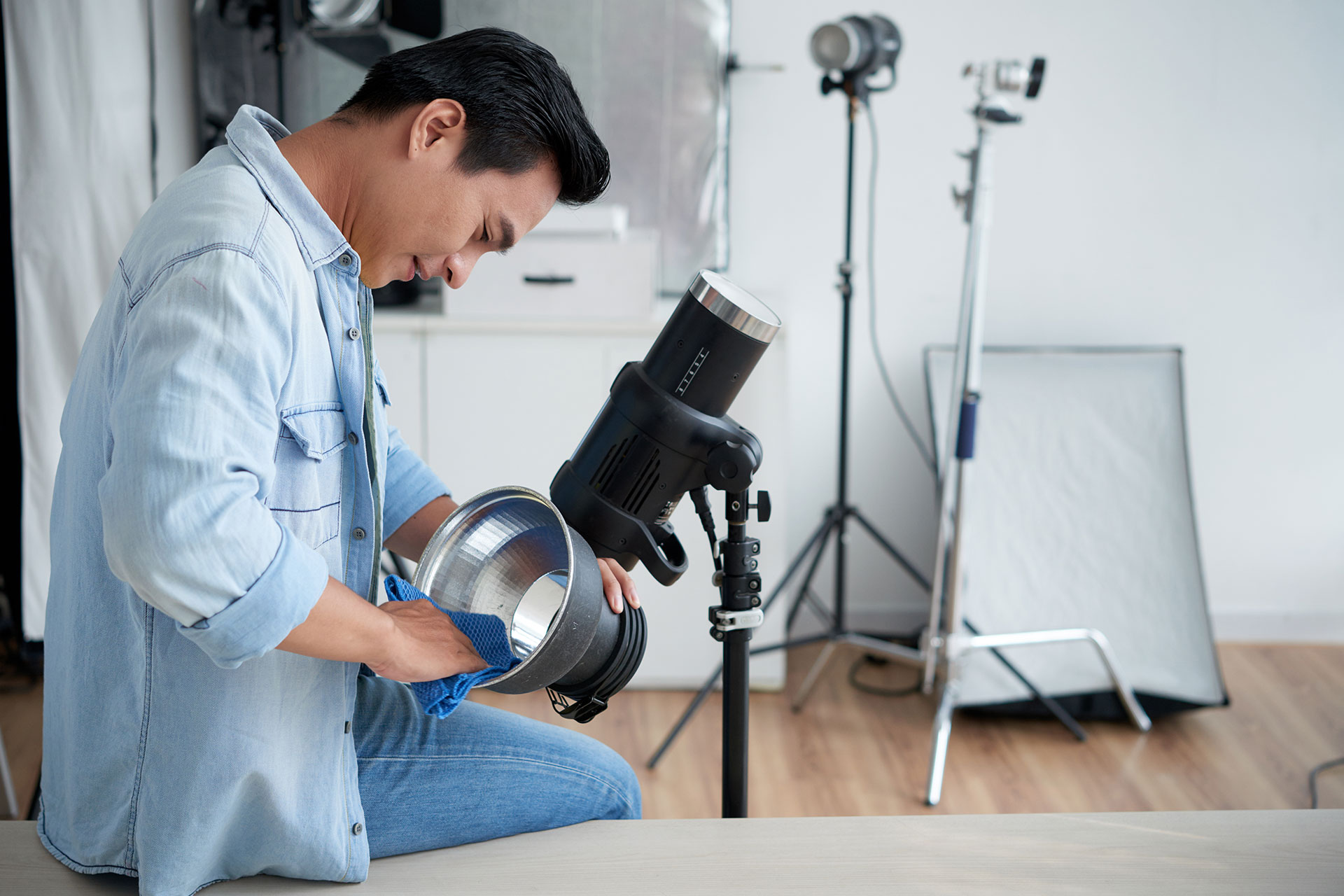 The Best Way To Clean Electronics and Other Equipment - Corinthians ...