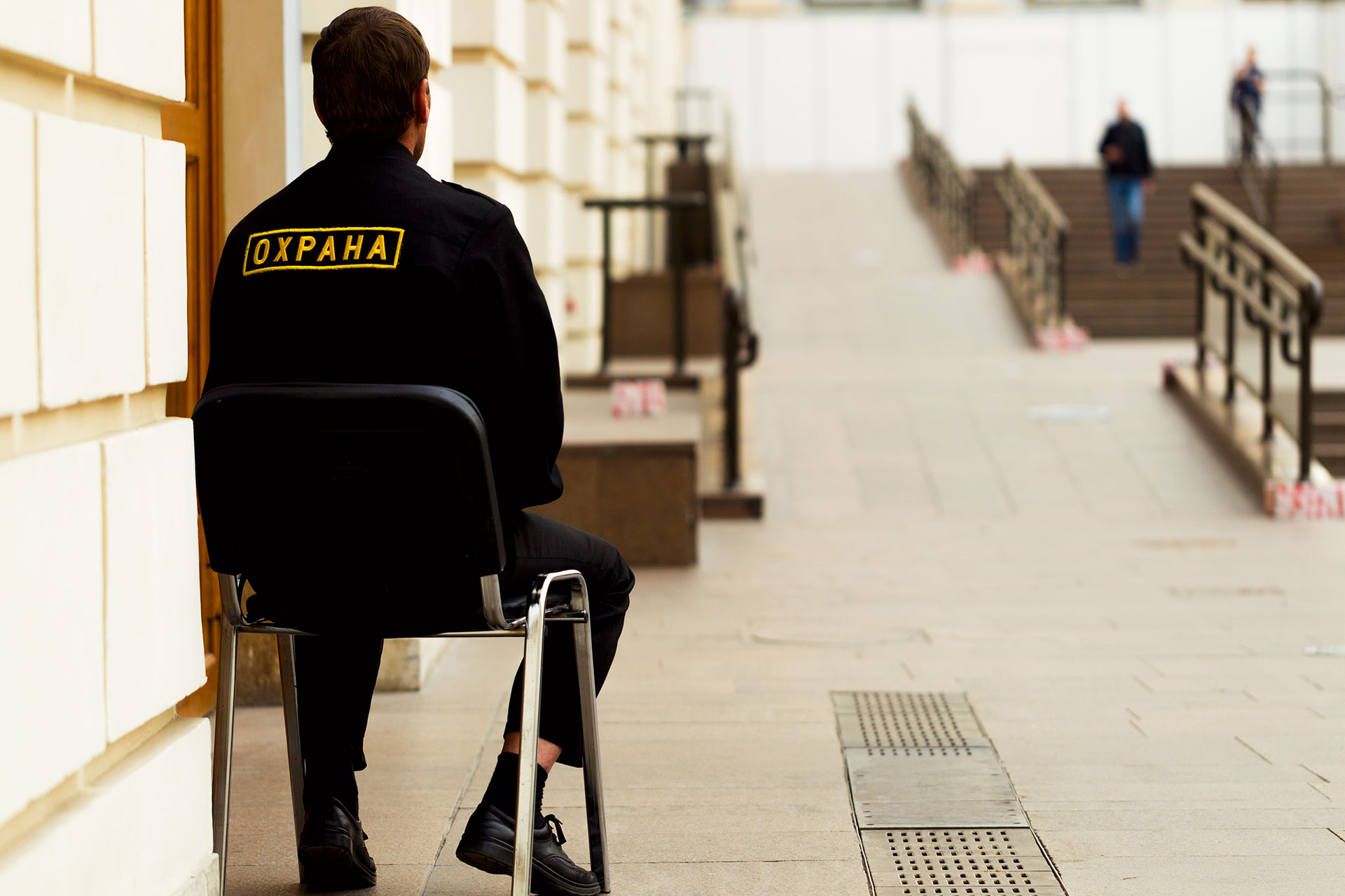 Benefits of Hiring Security Guard in Real Estate in the Philippines ...