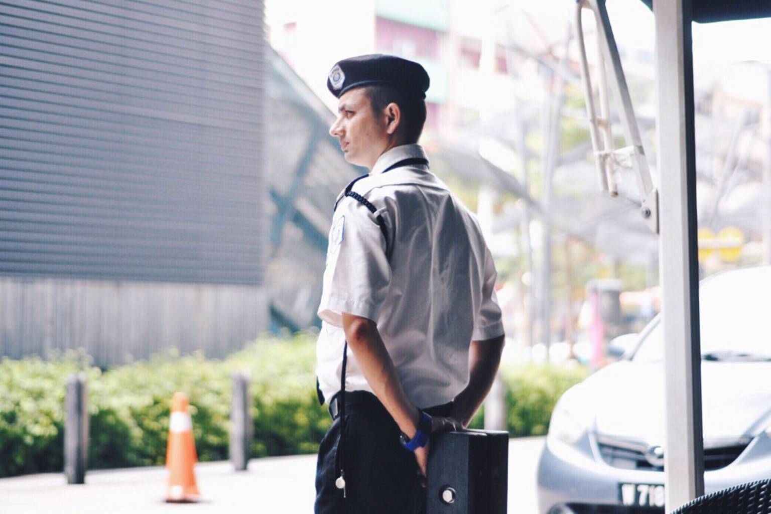 5 Tips to Improve the Customer Interaction of Every Security Guard ...