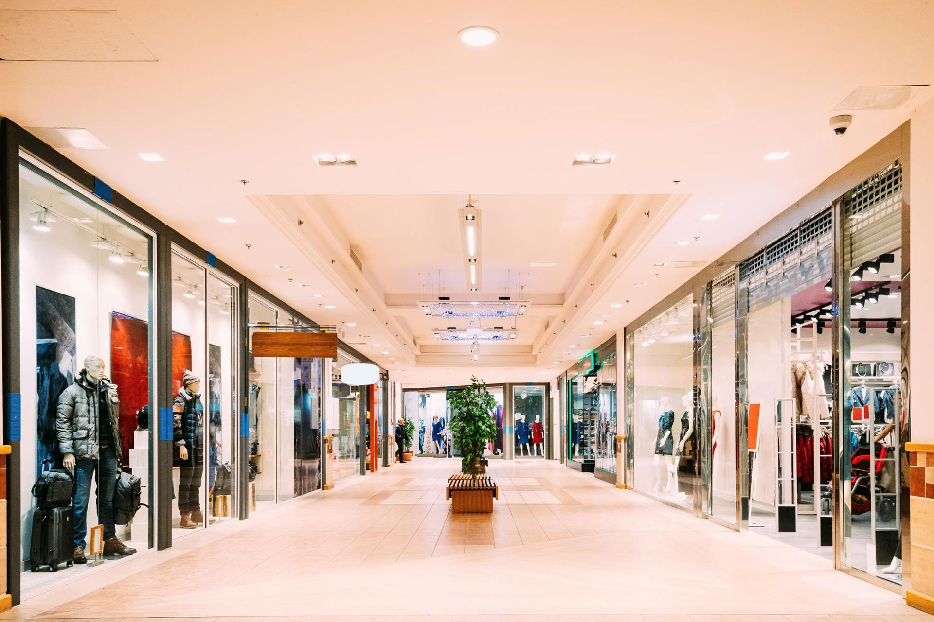 5 Tips to Increase Security in Shopping Malls - Corinthians Group of ...